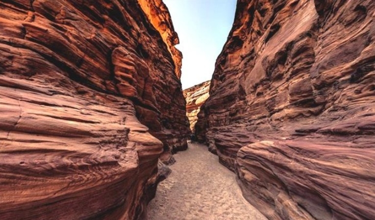 Canyon Dahab | St Catherine | Sharm El Sheikh Tours