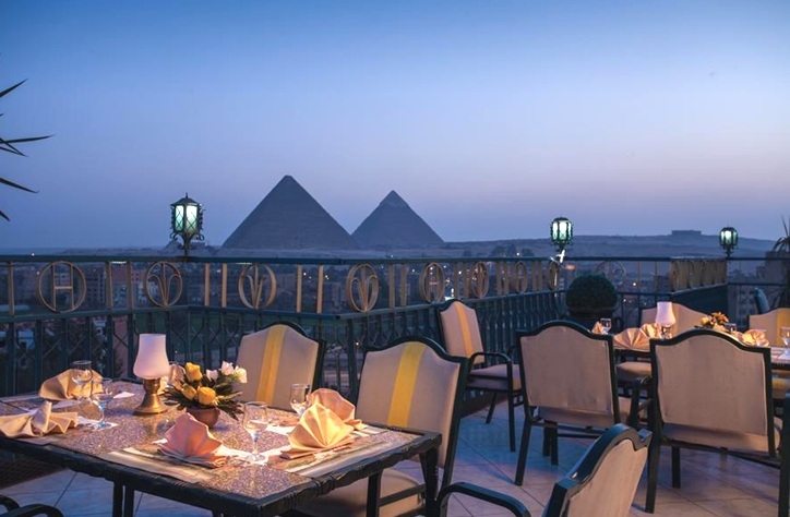 Pyramids Plaza Hotel | Plaza Pyramids Hotel | The Pyramid Hotel